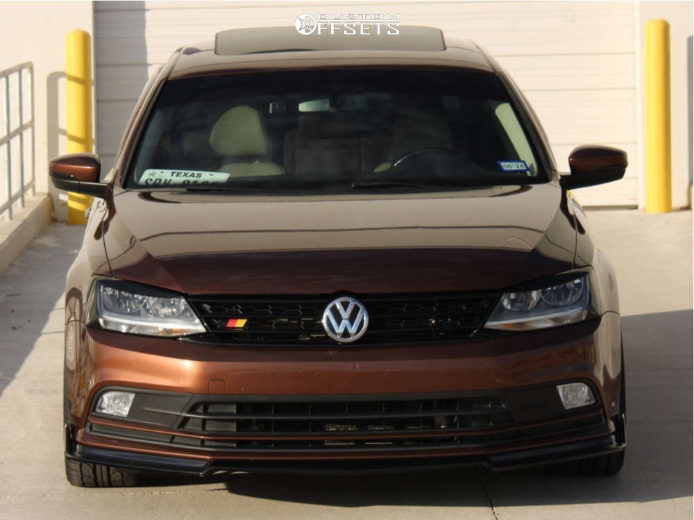 2017 Volkswagen Jetta with 18x8 45 Enkei Tsr-x and 235/40R18 Nitto ...