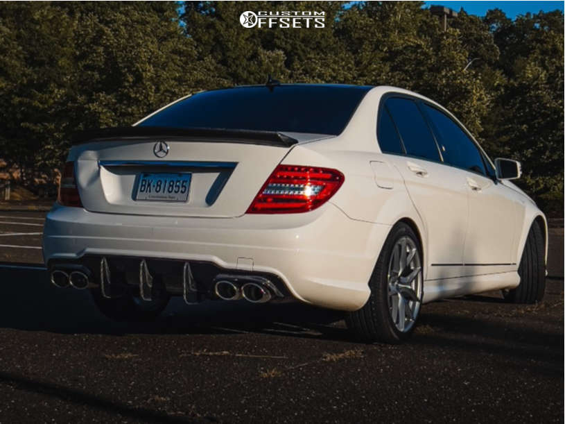2014 Mercedes-Benz C300 with 18x8.5 35 Aodhan Aff7 and 235/40R18 ...
