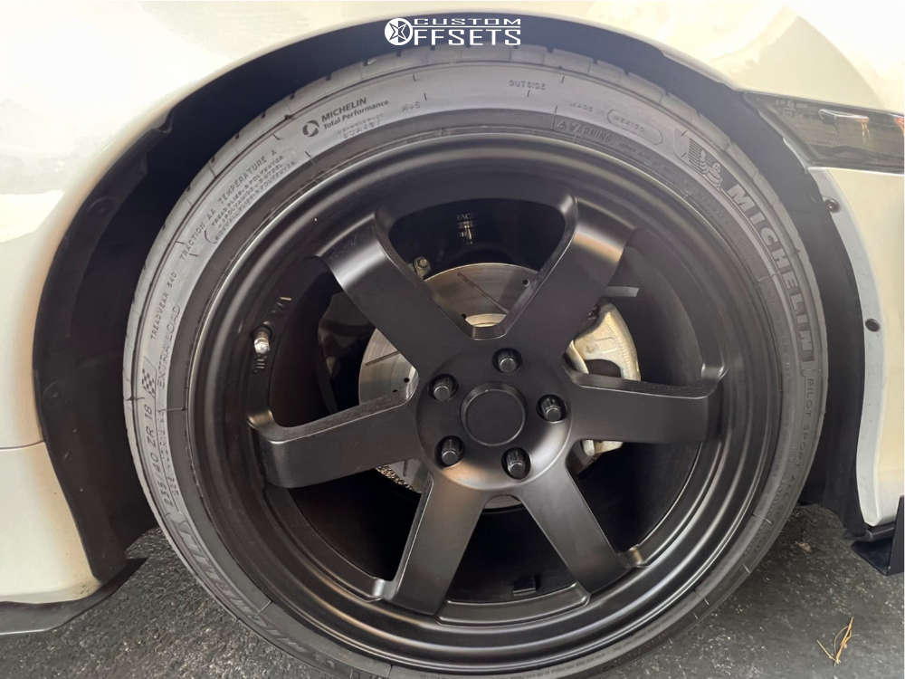 2020 Honda Civic with 18x9.5 38 AVID1 Av6 and 235/40R18 Michelin Pilot ...
