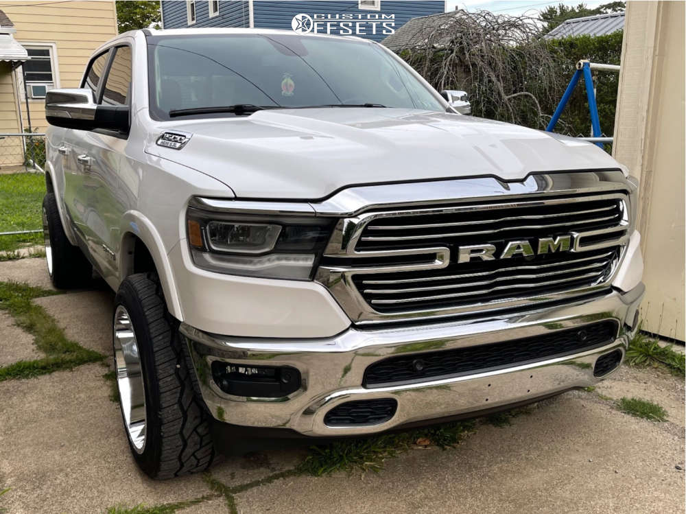 2019 Ram 1500 with 22x12 -44 TIS 547c and 305/50R22 Nitto Nt420v and ...