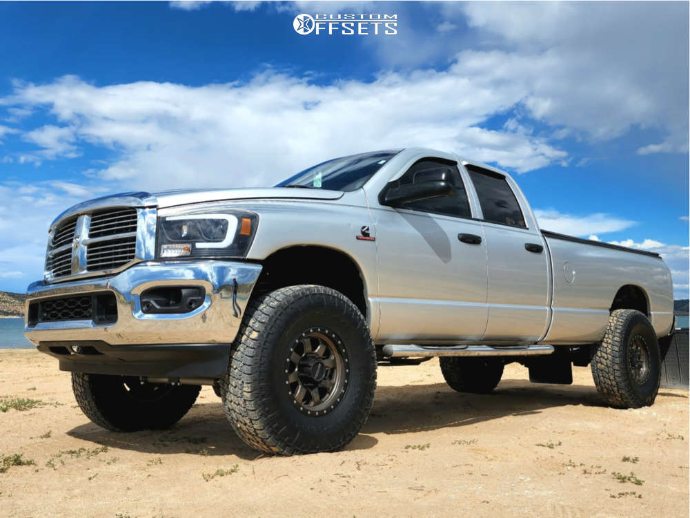 2006 Dodge Ram 2500 with 17x9 20 Raceline Avenger and 37/13.5R17 Nitto ...