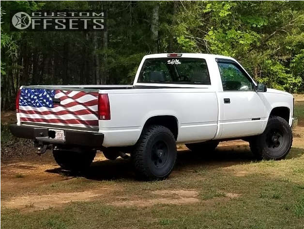 2000 Chevrolet C2500 with 16x8 Pro Comp Series 69 and 285/75R16 ...