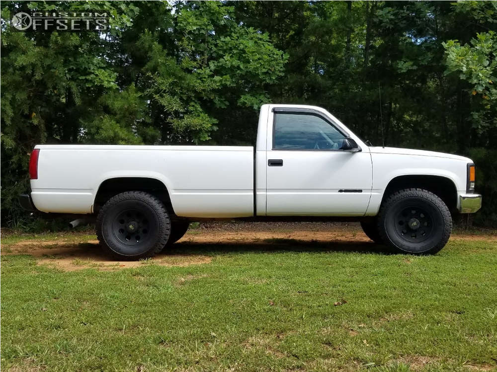 2000 Chevrolet C2500 with 16x8 Pro Comp Series 69 and 285/75R16 ...