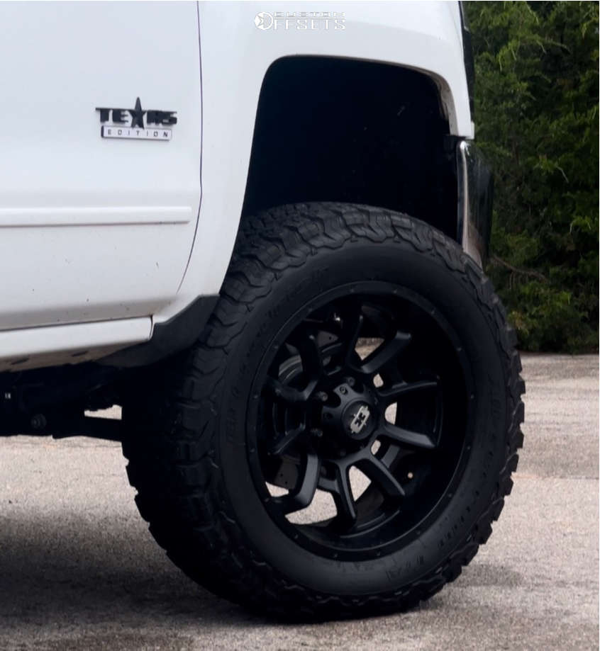 2018 Chevrolet Silverado 1500 with 20x9 Vision Bomb and 295/60R20 ...