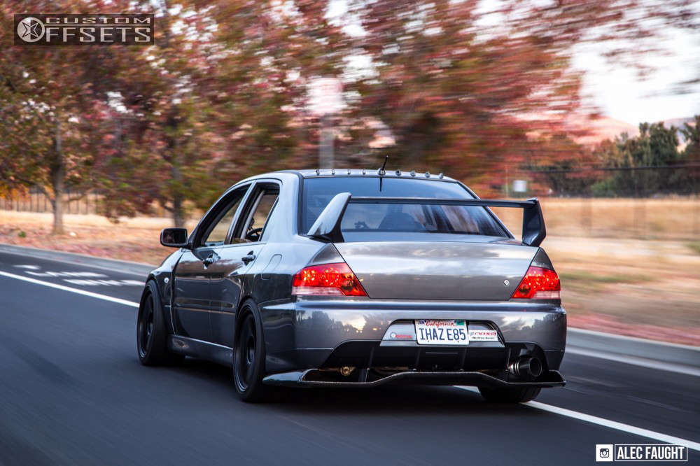 2006 Mitsubishi Lancer with 18x9.5 22 SSR Type - F and 275/35R18 Nitto ...