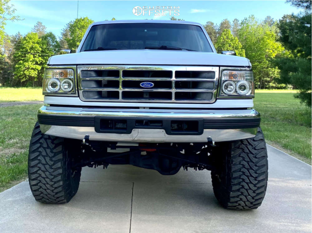 1996 Ford F-250 with 16x12 -50 Mickey Thompson Classic Iii and 385 ...
