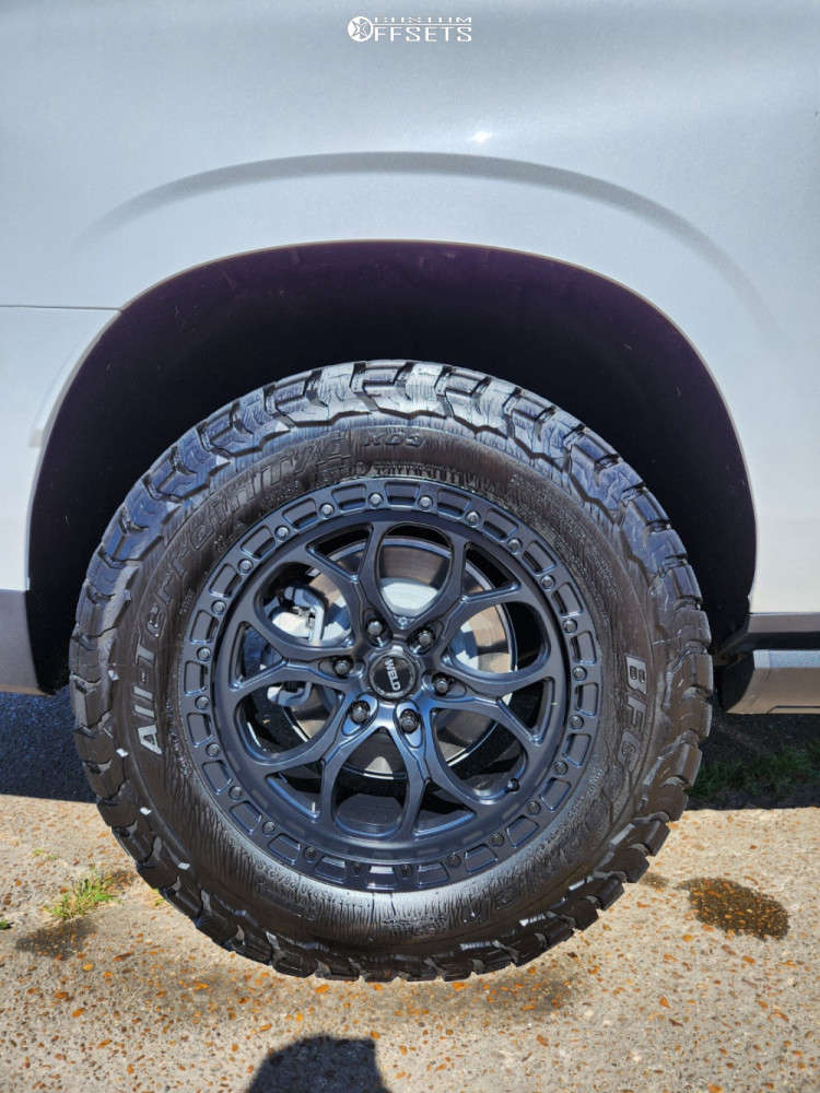 2023 GMC Yukon XL with 20x9 20 Weld Off-Road Ledge and 275/65R20 ...