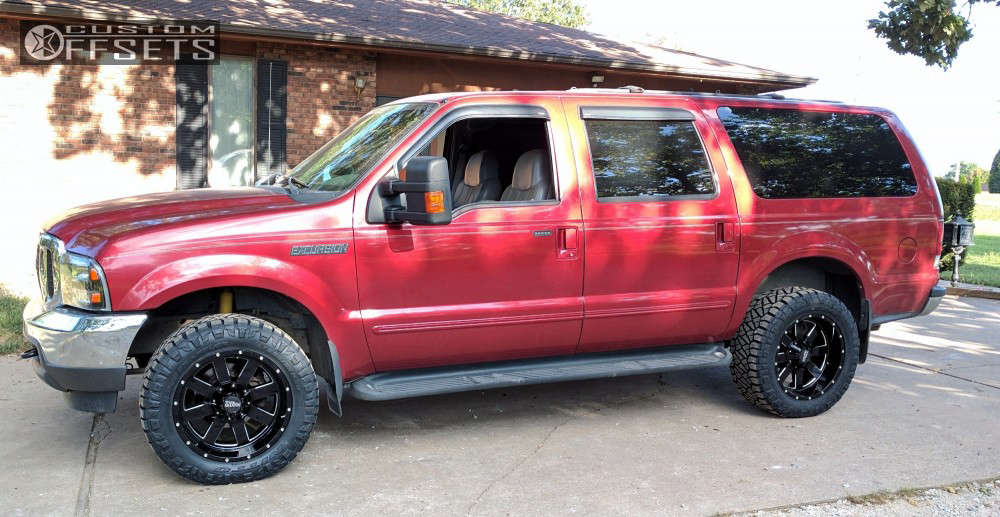 2000 Ford Excursion with 20x10 -24 Moto Metal Mo962 and 295/55R20 Nitto ...