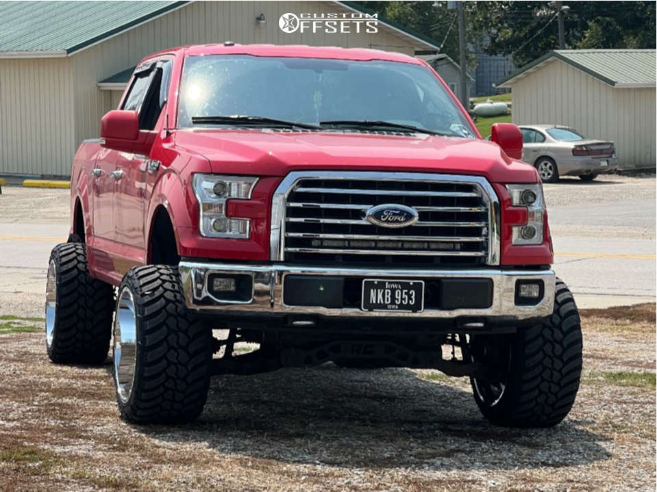 2015 Ford F-150 with 22x14 -76 TIS 544c and 33/14.5R22 AMP Mud Terrain ...