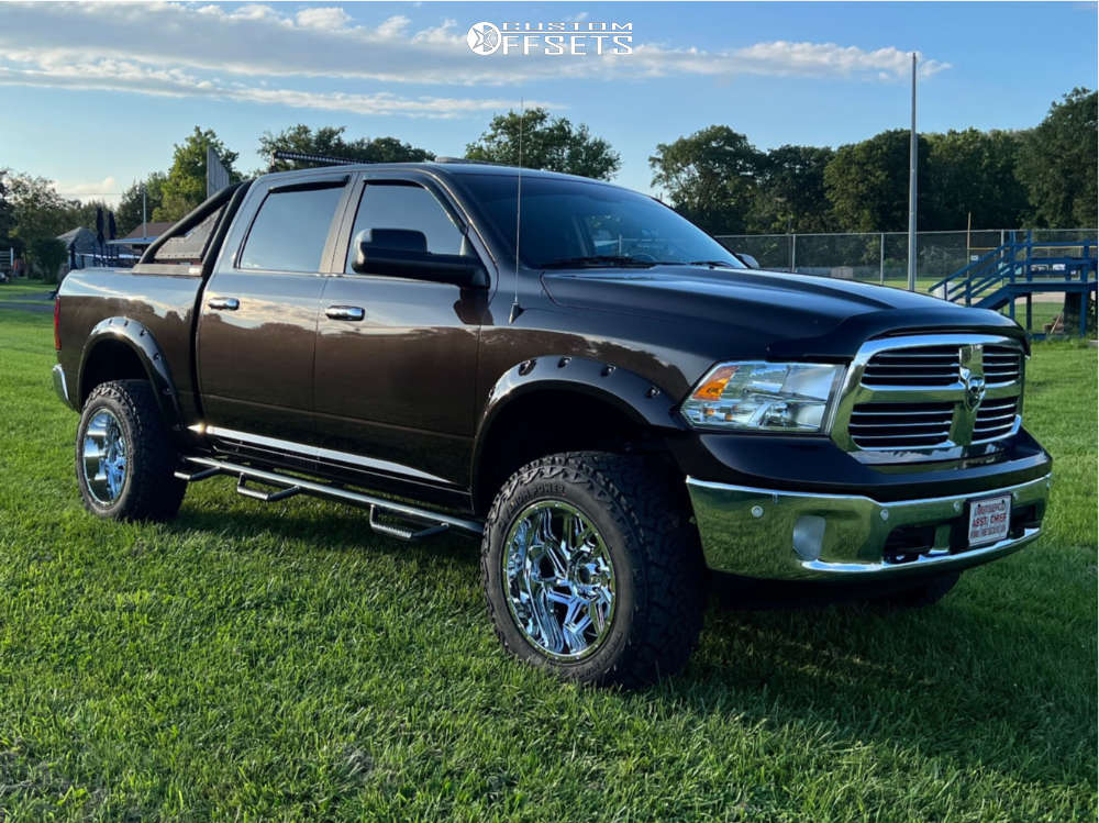 2017 Ram 1500 with 20x12 -51 Vision Spyder and 35/12.5R20 Venom Power ...