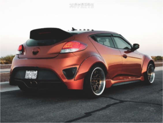2016 Hyundai Veloster with 18x10.5 22 Aodhan Ds07 and 225/45R18 ...
