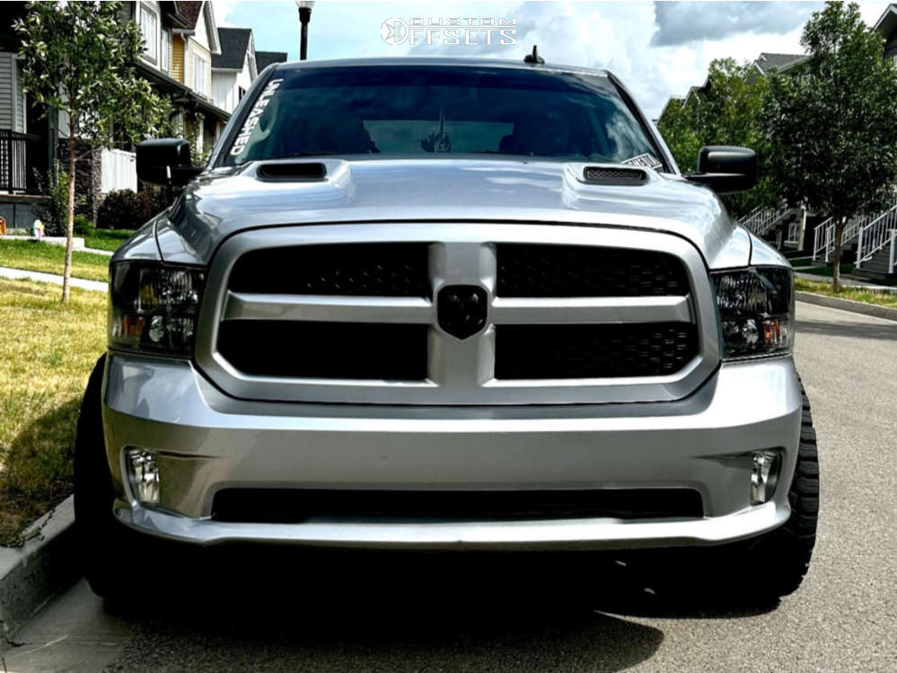 2019 Ram 1500 Classic with 22x10 -18 Armed Offroad Infantry and 33/12 ...