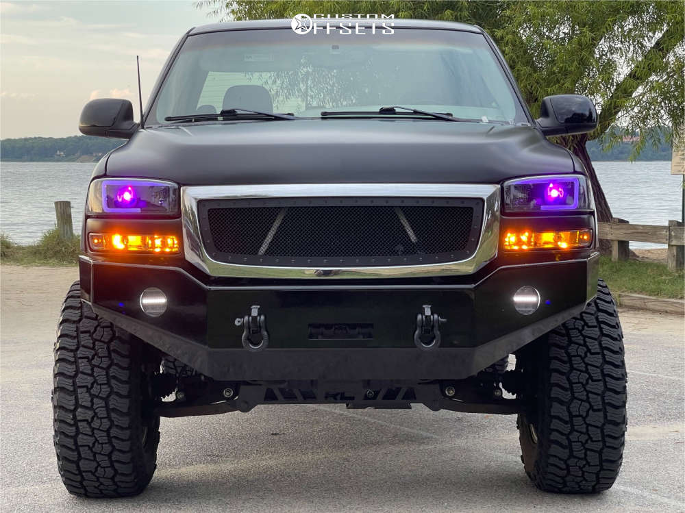 2003 GMC Sierra 1500 with 17x9 -12 Mickey Thompson Classic Iii and 35/ ...