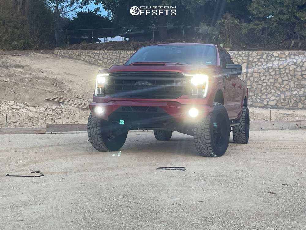 2022 Ford F-150 with 22x10 -19 Vision Brawl and 285/55R22 Falken ...