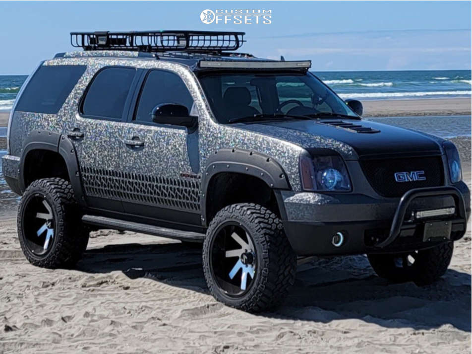 2007 GMC Yukon with 22x12 -51 ARKON OFF-ROAD Lincoln and 35/12.5R22 ...