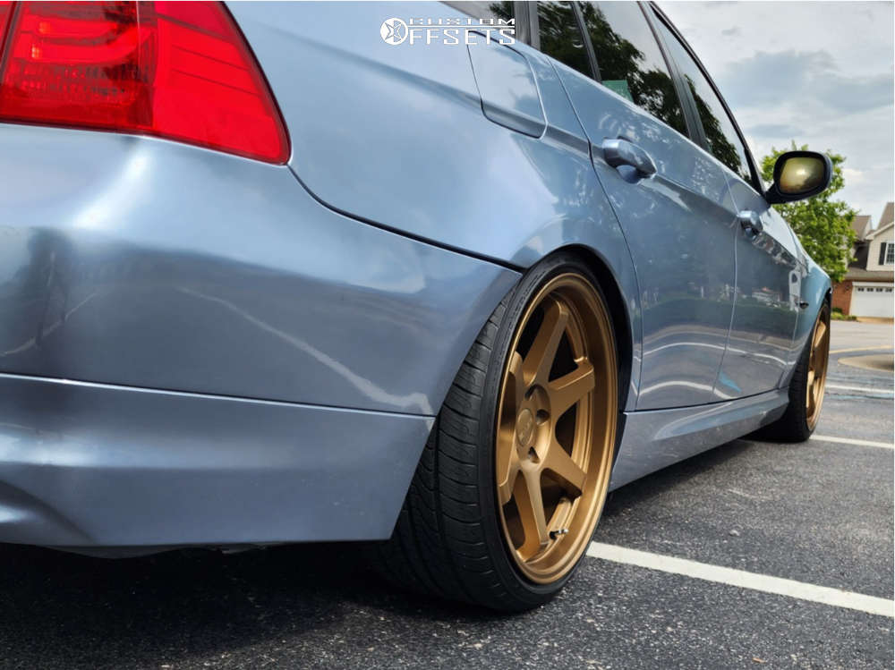 2010 BMW 328i with 19x8.5 35 9SiX9 Six-1 and 225/35R19 Vercelli Strada ...