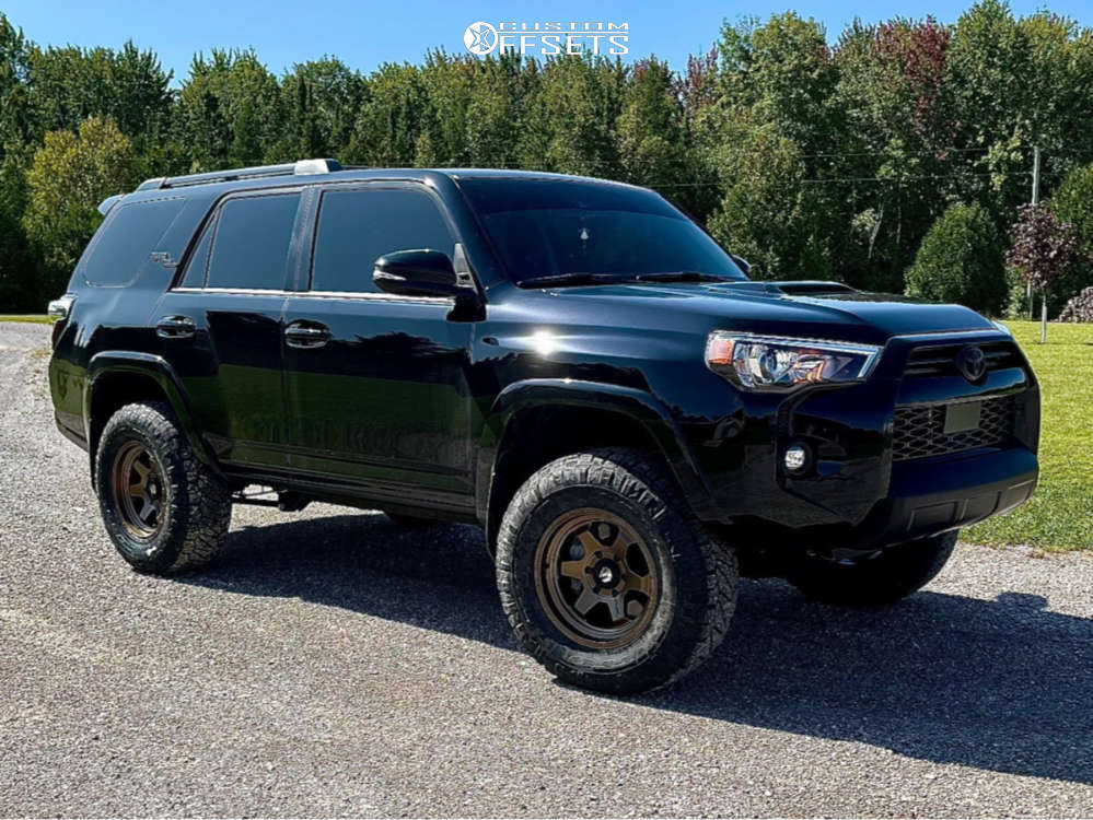 2023 Toyota 4Runner with 17x9 1 Fuel Shok and 285/70R17 Nitto Ridge ...