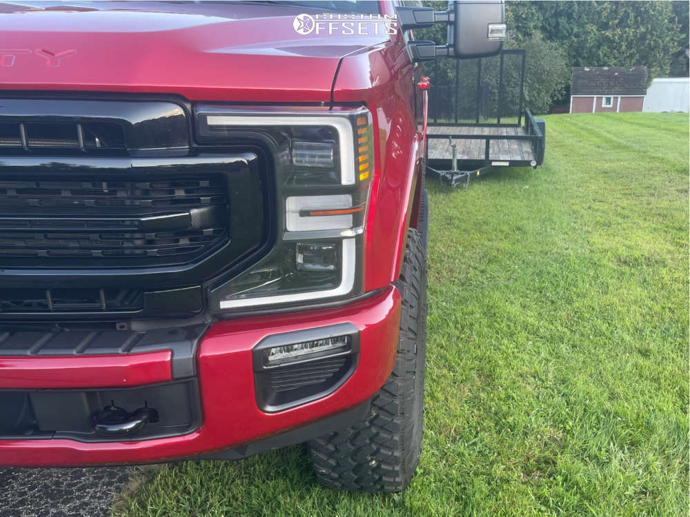 2022 Ford F-350 Super Duty with 18x9 18 Method MR305 and 37/12.5R18 ...