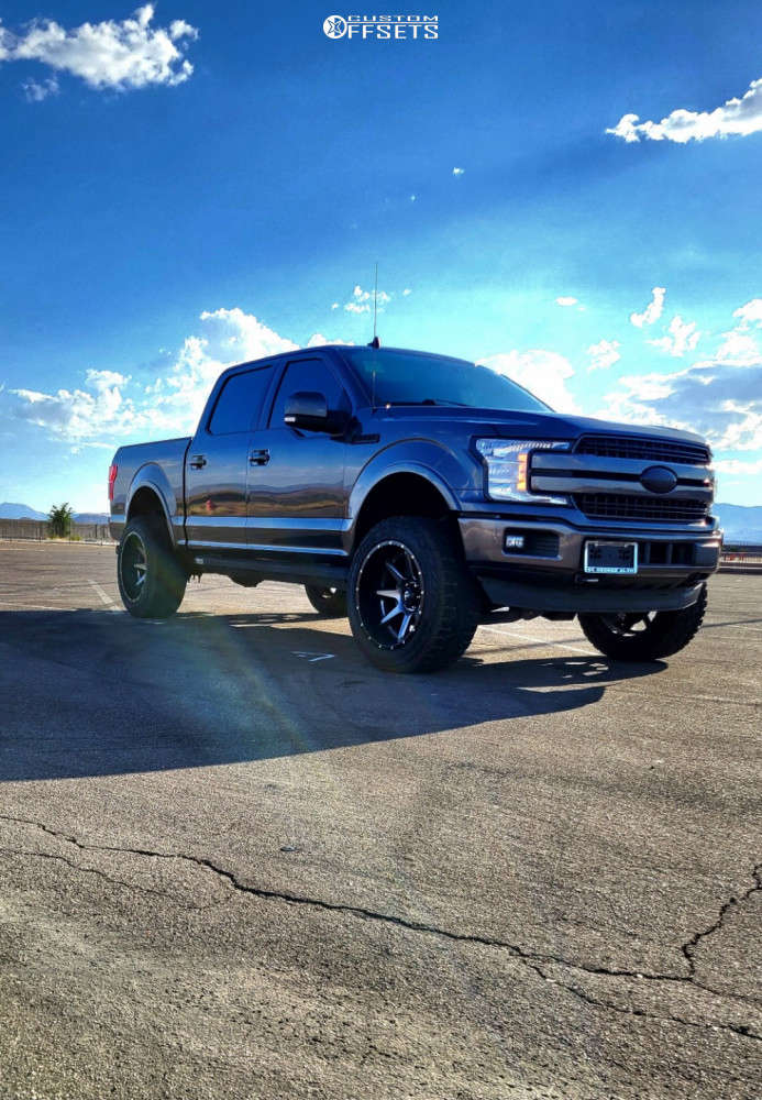 2019 Ford F-150 with 22x12 -44 Fuel Rampage and 35/12.5R22 Toyo Tires ...