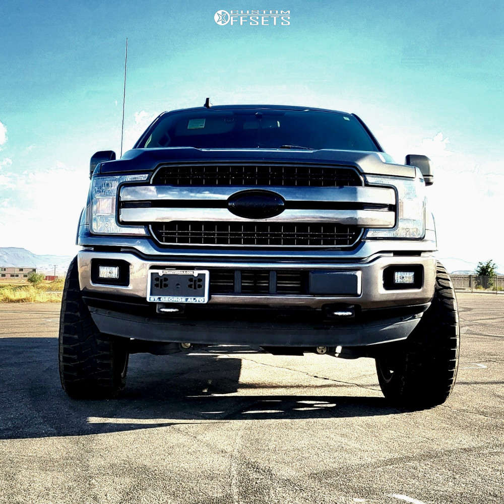 2019 Ford F-150 with 22x12 -44 Fuel Rampage and 35/12.5R22 Toyo Tires ...