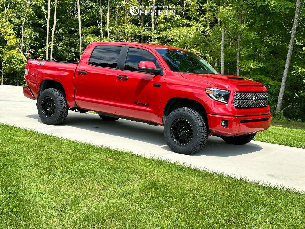 2020 Toyota Tundra with 18x9 Method Mr305 and 275/70R18 Nitto Recon ...