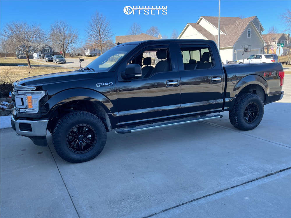 2019 Ford F-150 with 17x8.5 0 American Outlaw Railcar and 285/70R17 ...