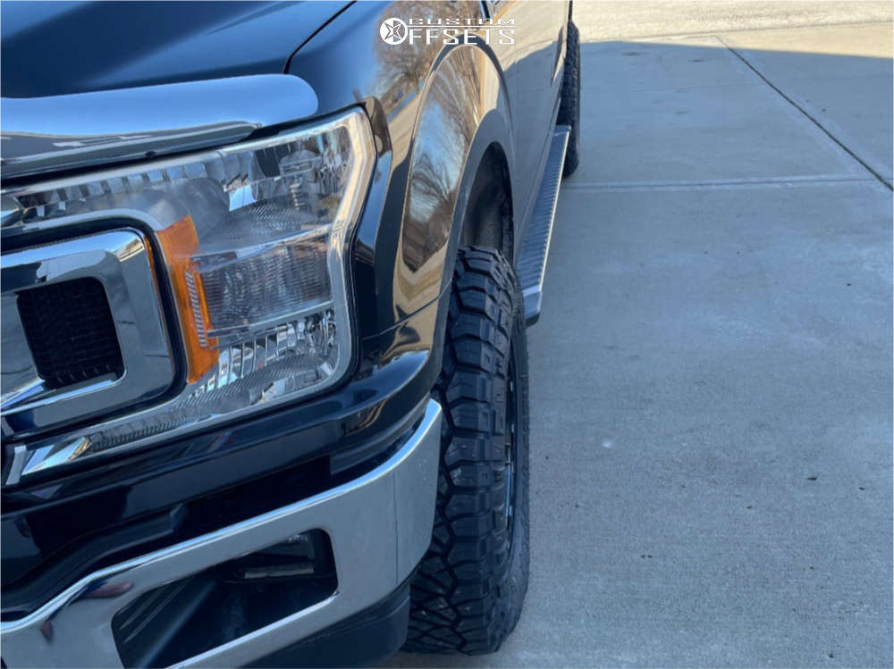 2019 Ford F-150 with 17x8.5 0 American Outlaw Railcar and 285/70R17 ...