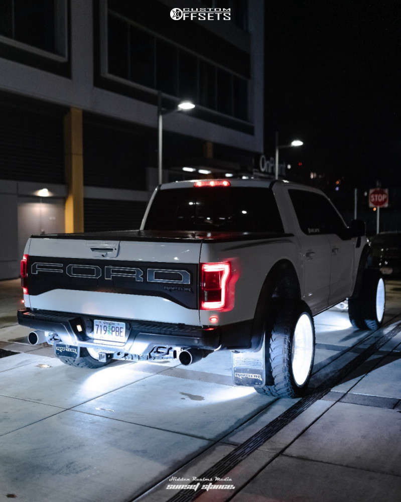 2019 Ford F-150 with 24x14 -90 American Force Genesis Cc and 35/13.5R24 ...