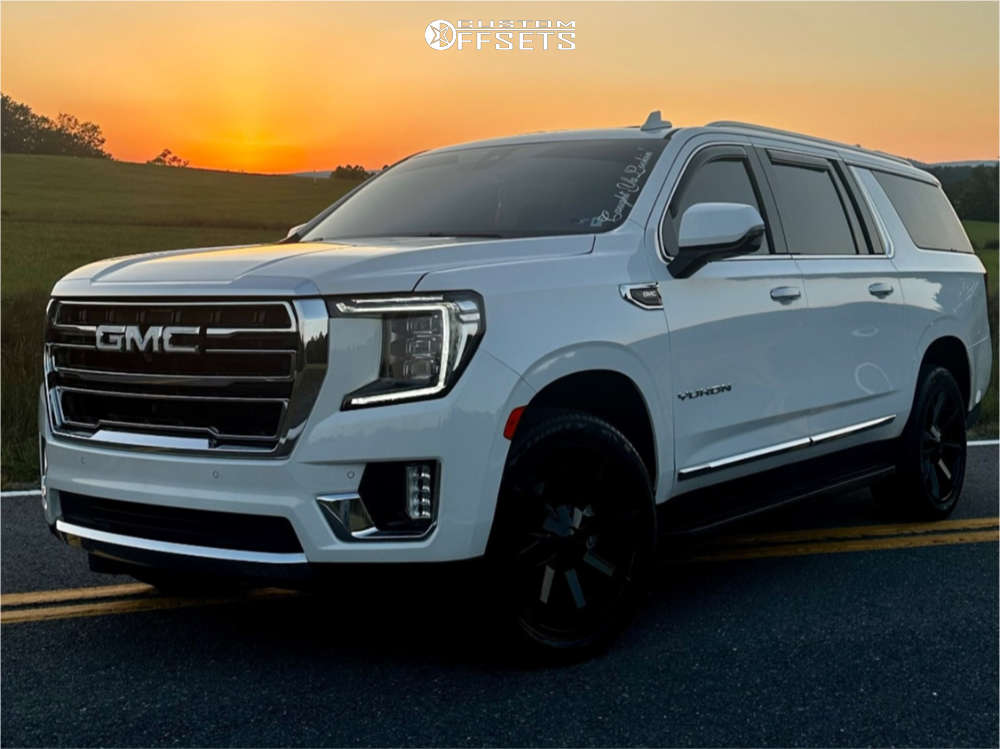 2021 GMC Yukon XL with 22x9.5 18 KMC Slide and 285/45R22 Lexani Lx ...