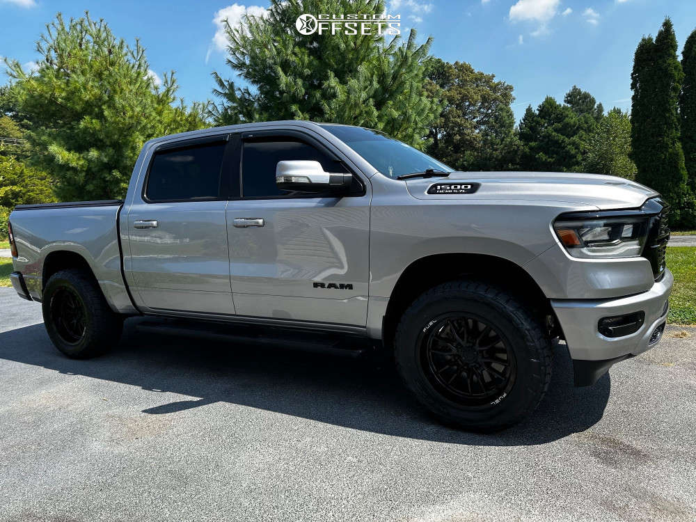 2020 Ram 1500 with 20x10 -18 Fuel Clash and 33/12.5R20 Nitto Recon ...