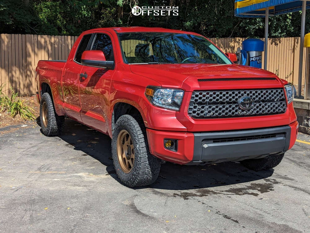 2020 Toyota Tundra with 18x9 25 Method Mr701 and 275/70R18 Falken ...