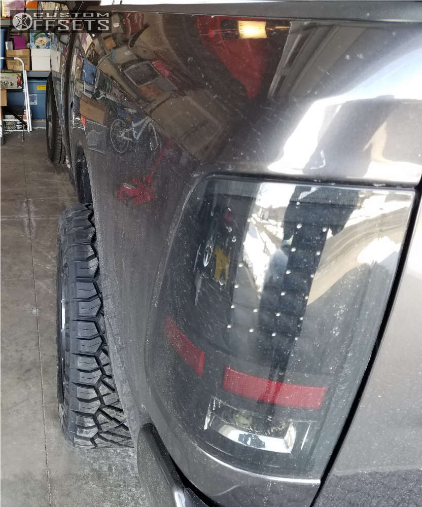 2016 Ram 1500 with 20x10 -25 Grid Gd01 and 33/12.5R20 Nitto Ridge ...