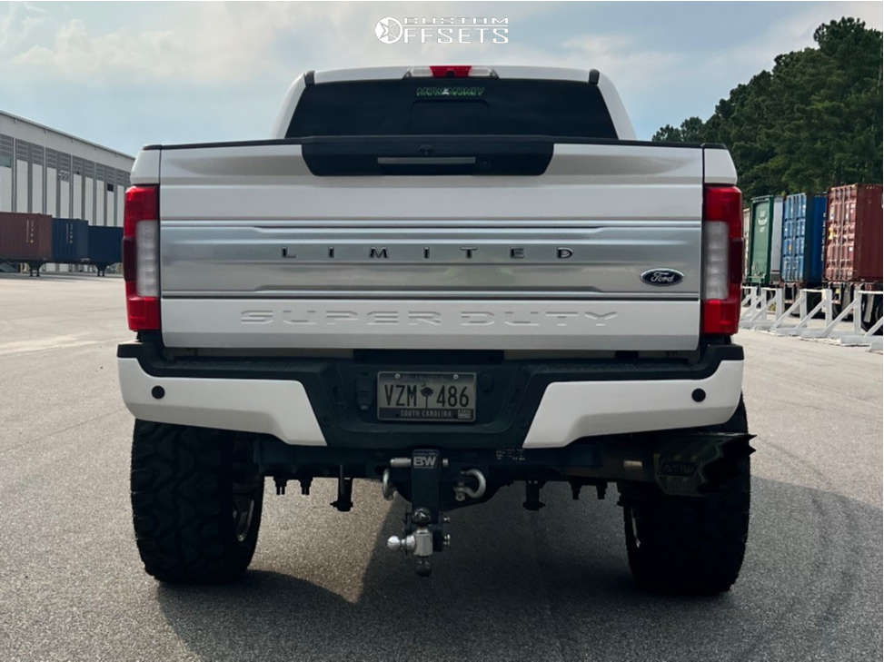 2019 Ford F-250 Super Duty with 22x12 -44 HD-PRO Forged Chnook and 37/ ...