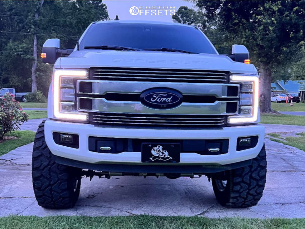 2019 Ford F-250 Super Duty with 22x12 -44 HD-PRO Forged Chnook and 37/ ...