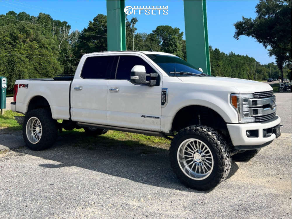 2019 Ford F-250 Super Duty with 22x12 -44 HD-PRO Forged Chnook and 37/ ...