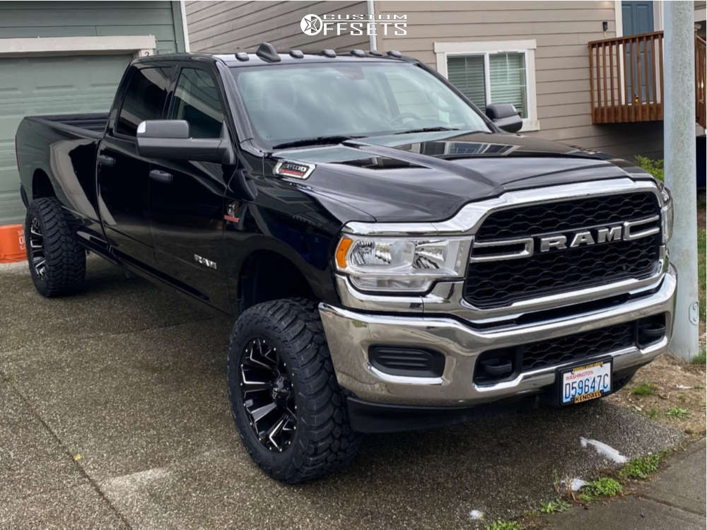 2019 Ram 3500 with 20x10 -18 Fuel Assault D576 and 35/12.5R20 AMP Mud ...