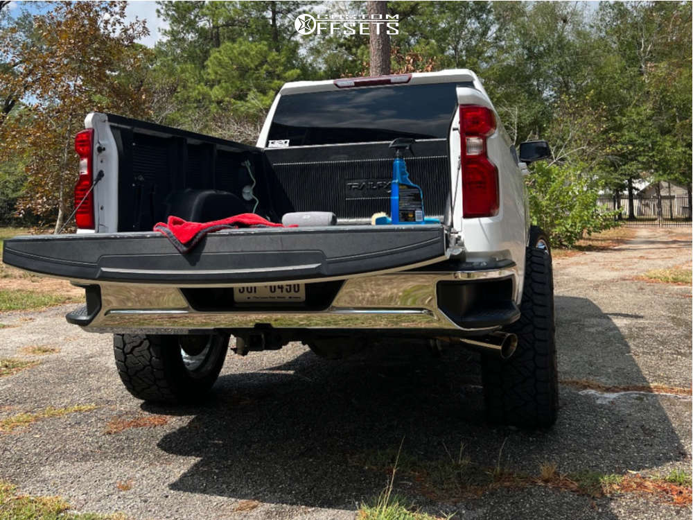 2020 Chevrolet Silverado 1500 with 22x12 -51 ARKON OFF-ROAD Armstrong ...