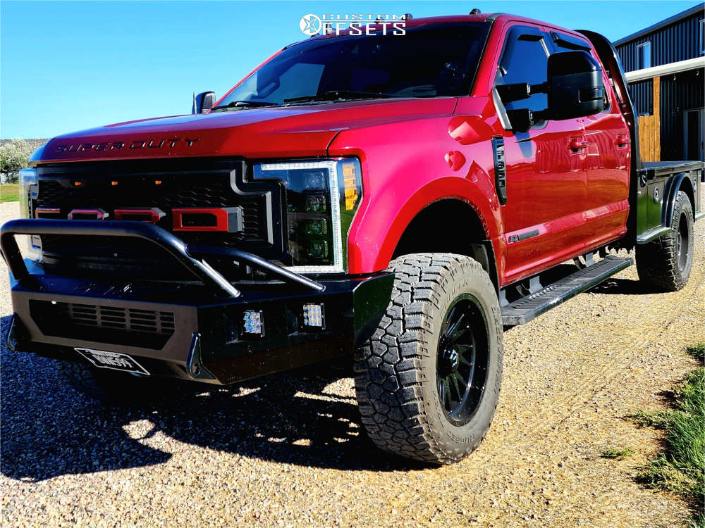 2019 Ford F-350 Super Duty with 20x10 -19 TIS 547b and 35/12.5R20 ...