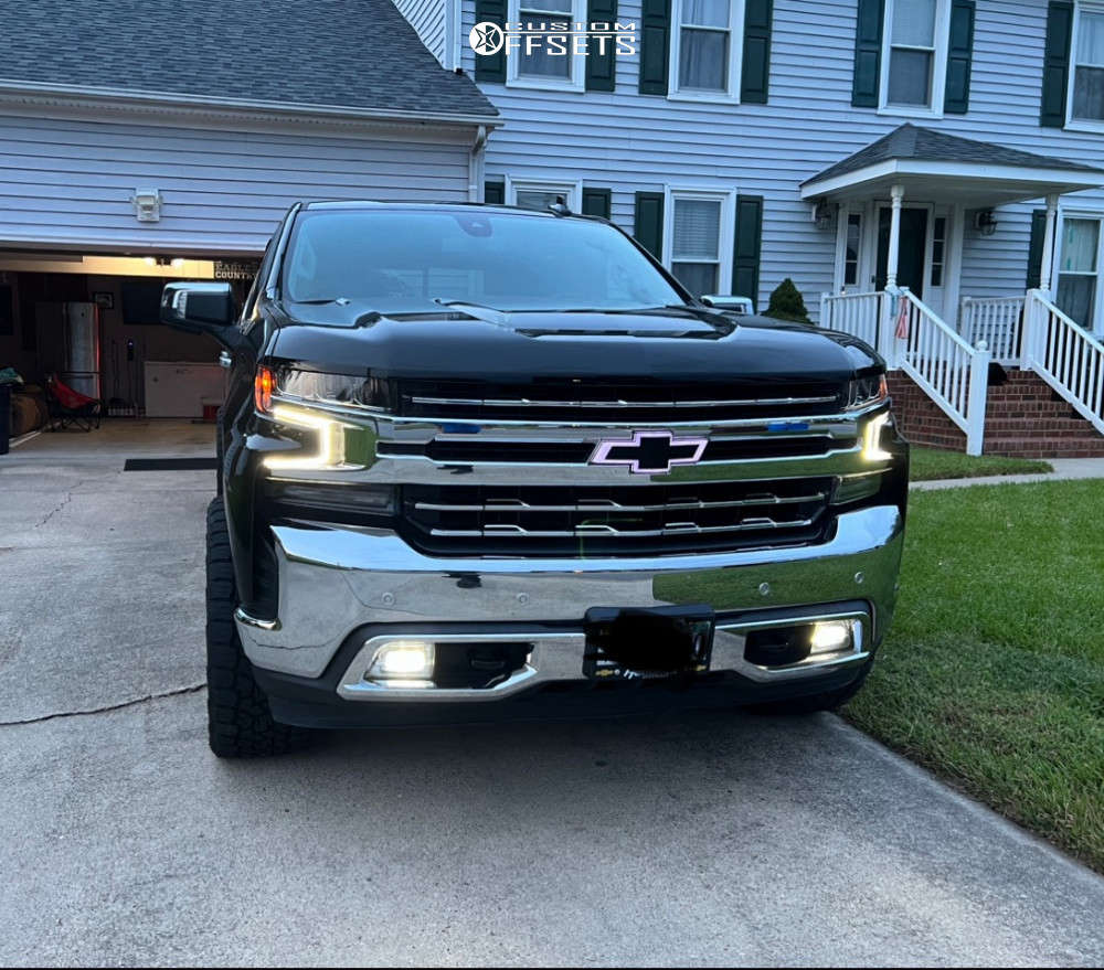 2020 Chevrolet Silverado 1500 with 22x10 -19 Wicked Offroad W903 and 33 ...