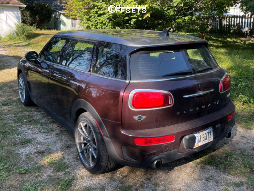 2016 Mini Cooper Clubman with 18x8 45 Konig Oversteer and 225/40R18 ...