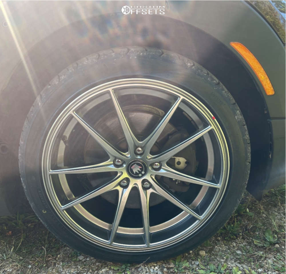 2016 Mini Cooper Clubman with 18x8 45 Konig Oversteer and 225/40R18 ...