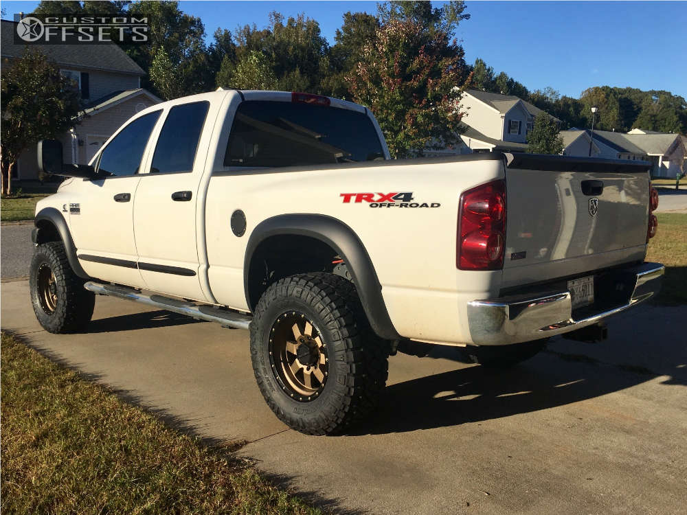 2008 Dodge Ram 2500 with 18x9 -12 Raceline Defender and 35/12.5R18 ...