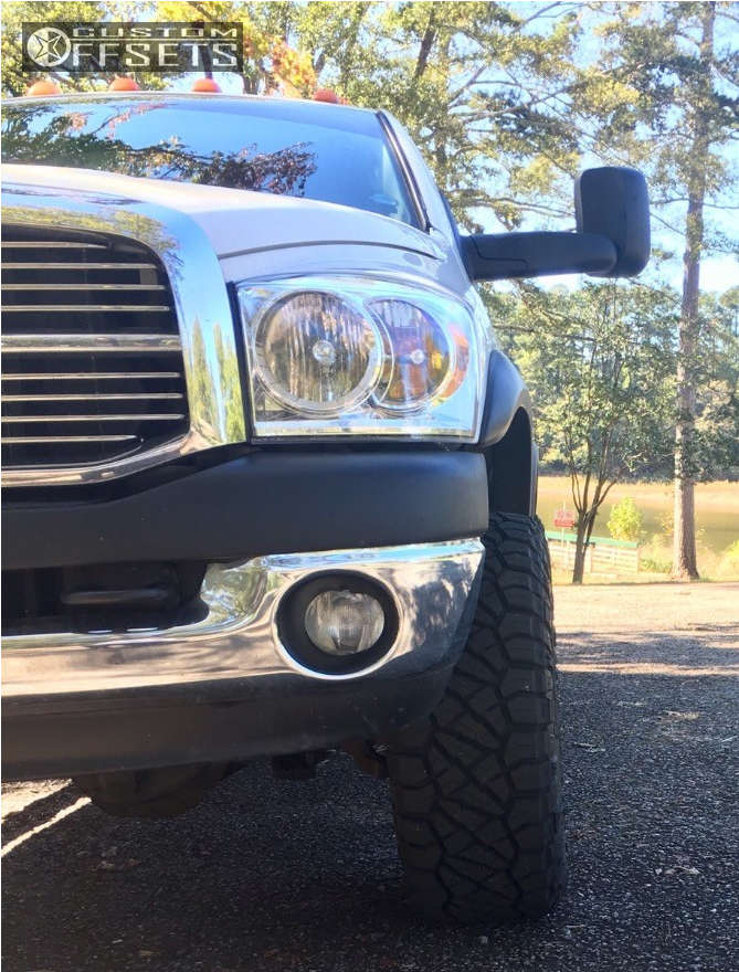 2008 Dodge Ram 2500 with 18x9 -12 Raceline Defender and 35/12.5R18 ...