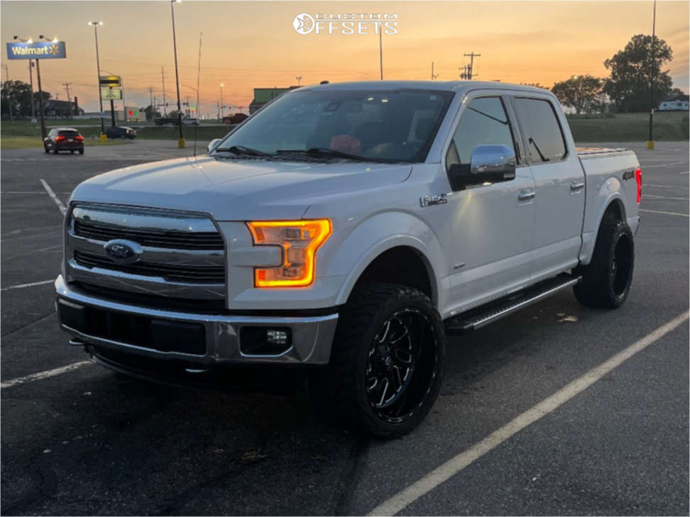 2016 Ford F-150 with 22x12 -44 Fuel Triton and 33/12.5R22 AMP Mud ...
