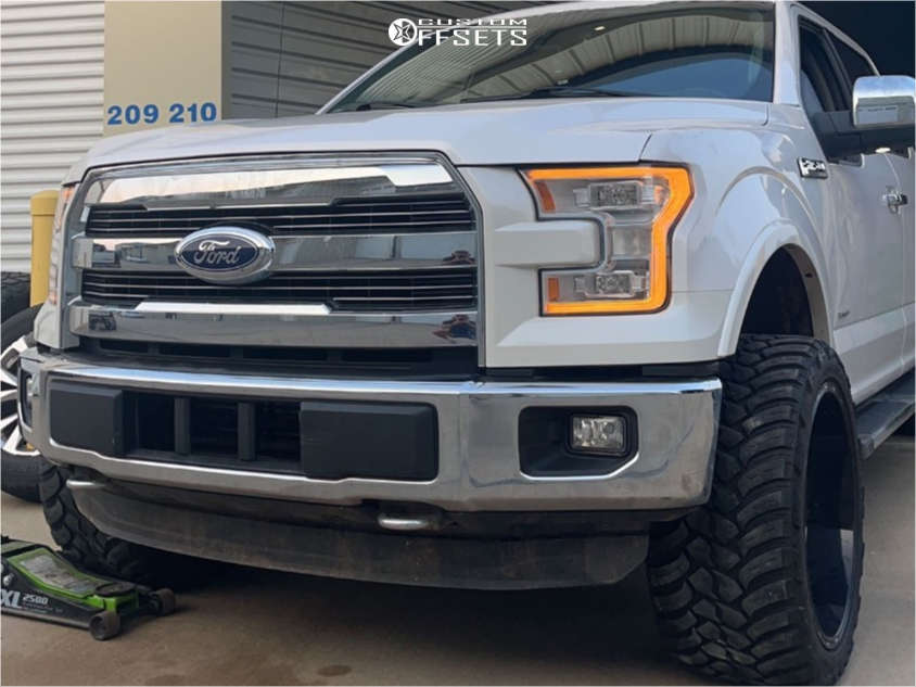 2016 Ford F-150 with 22x12 -44 Fuel Triton and 33/12.5R22 AMP Mud ...
