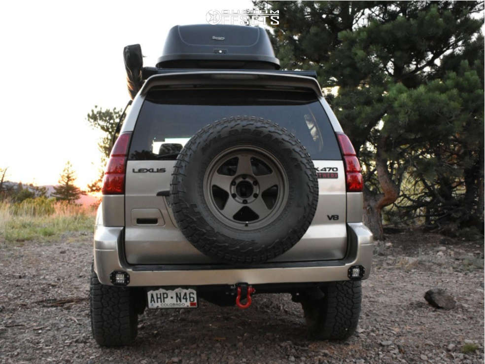 2005 Lexus GX470 with 17x8.5 -10 Kansei Off Road Knp and 285/70R17 ...