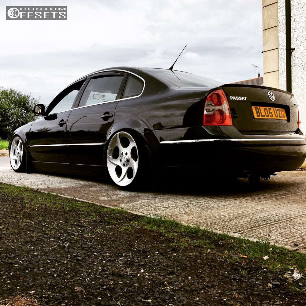 2005 Volkswagen Passat with 18x8.5 40 Ronal and 215/35R18 Continental ...
