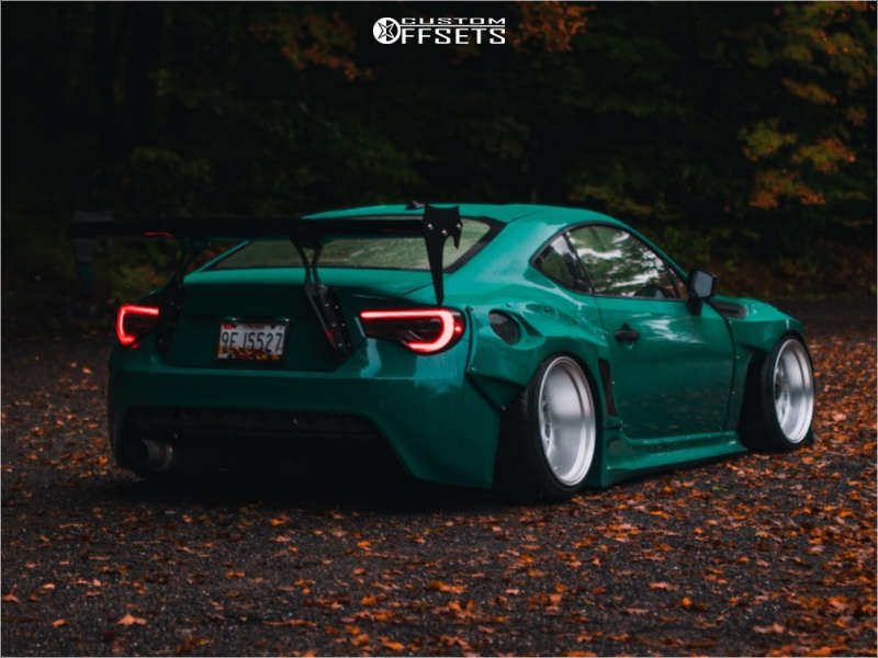 2013 Subaru BRZ with 18x9.5 -30 DTM Dtm-wb10 and 215/35R18 Vercelli ...