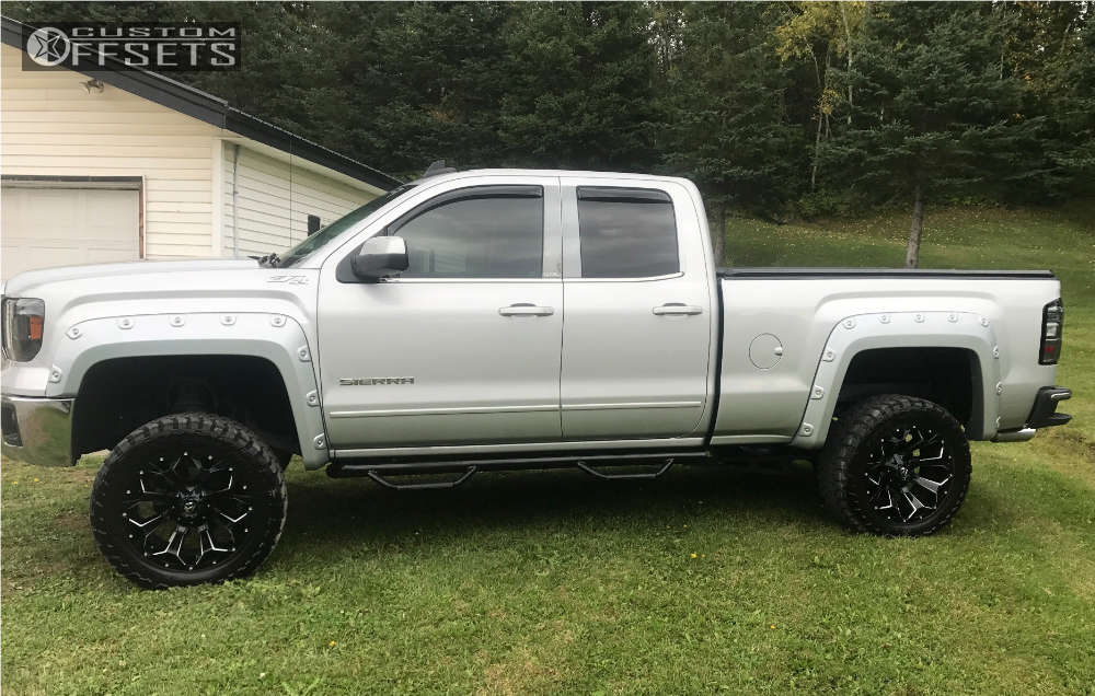 2015 GMC Sierra 1500 with 20x10 -18 Fuel Assault and 33/12.5R20 Toyo ...