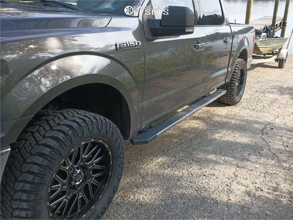 2018 Ford F-150 with 20x9 12 Vision Brawl and 33/12.5R20 Radar Renegade ...